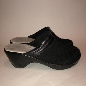 J-41 | Shoes | Ladies J4 Adventure On Leather Wedge Sandalvgc | Poshmark
